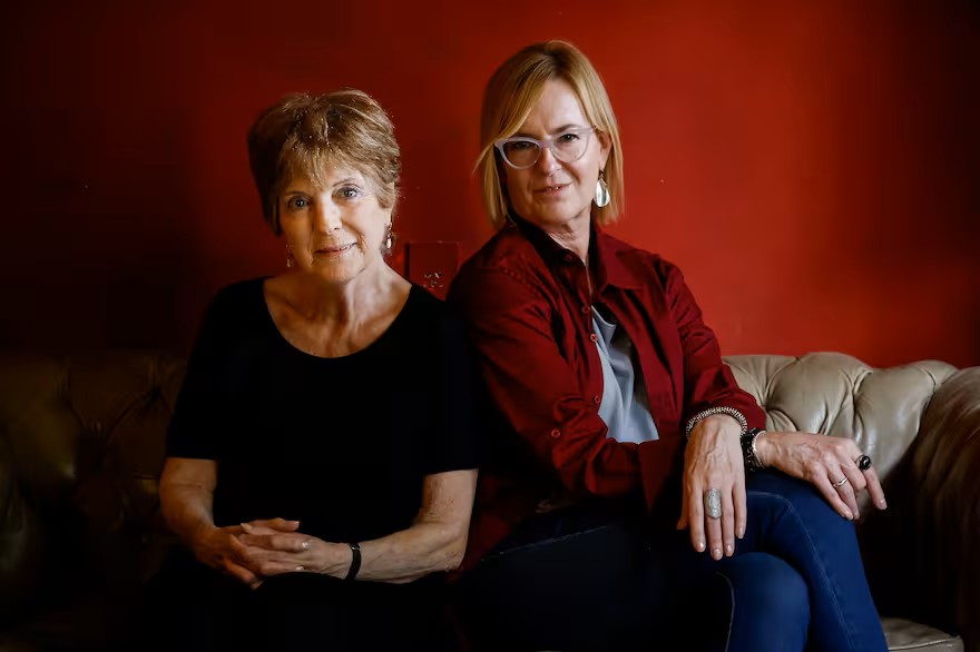 Maternidad y sororidad en una obra de teatro – Sandra Franzen